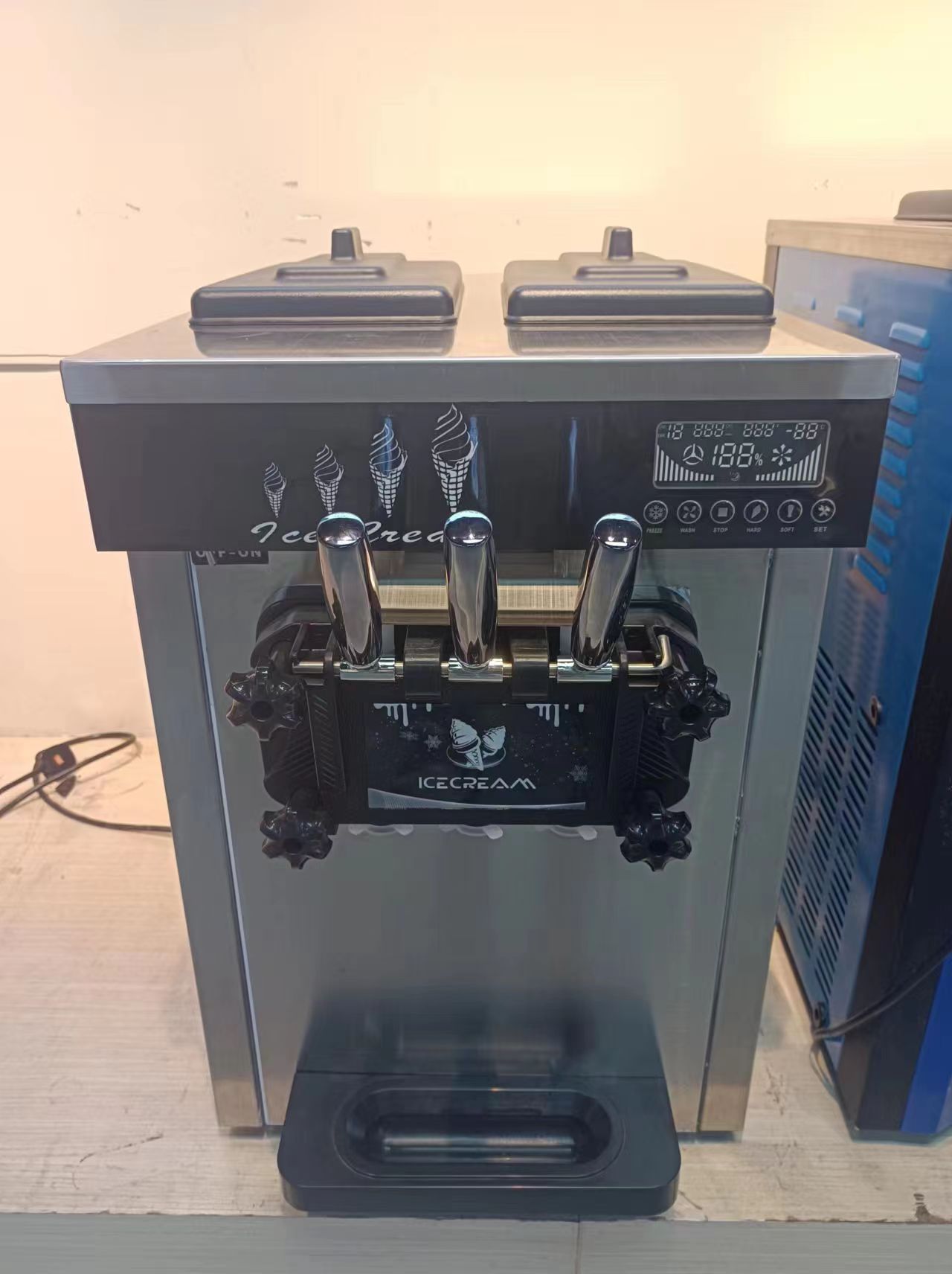 Wholesale Ice Cream Machines Commercial Soft Ice Cream Machine 3 Flavor ...