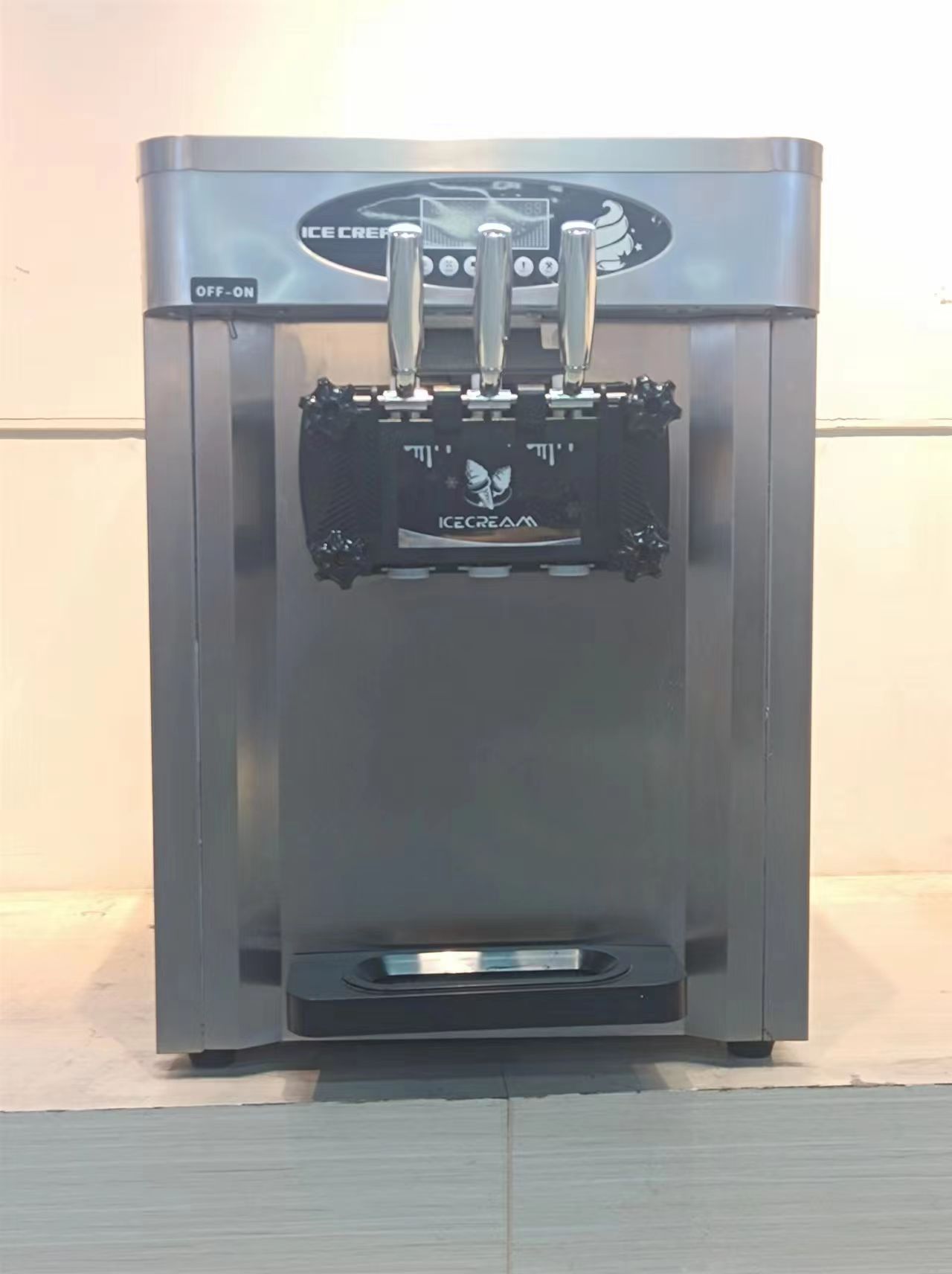 Wholesale Ice Cream Machines Commercial Soft Ice Cream Machine 3 Flavor ...